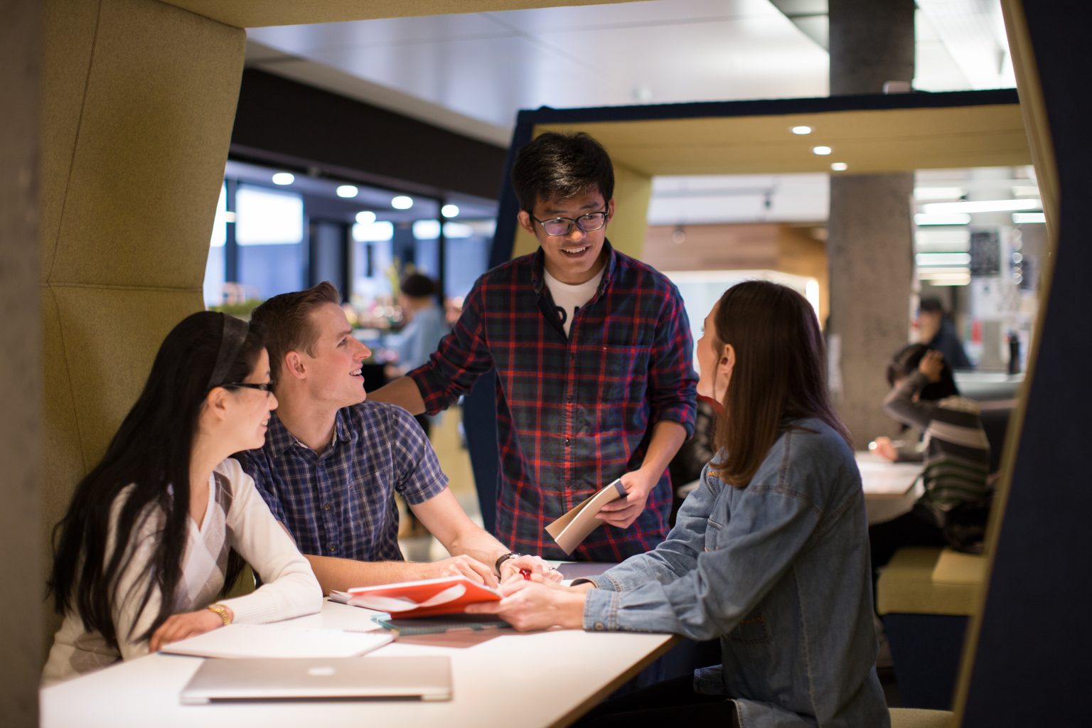 HOME - UTAS International Pathway College